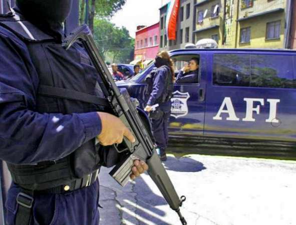 Dan 171 años de prisión a agente de la AFI que operaba para Los Zetas