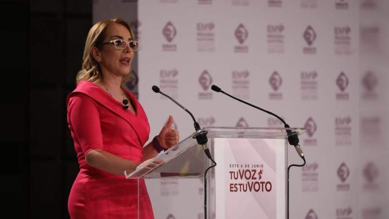 Mercedes Calderón dispuesta a arreglar el “desmadre” que hay en Michoacán