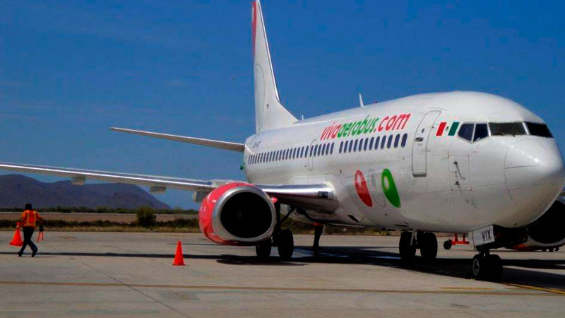 Pasajero entra en crisis durante vuelo y aterrizan de emergencia en Sonora