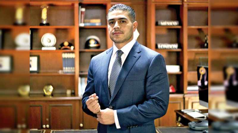 “súper Policía” De Cdmx Omar García Harfuch Estuvo En Cónclave De La