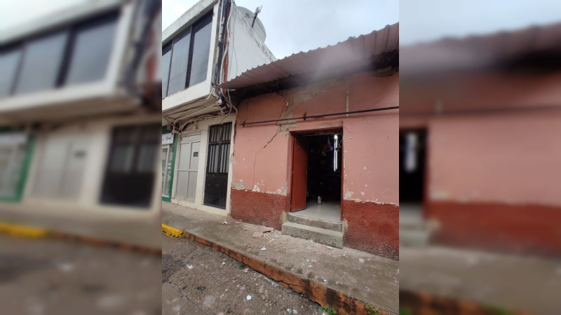 Atiende Gobierno De Michoacán Afectaciones Tras Sismo En Coalcomán