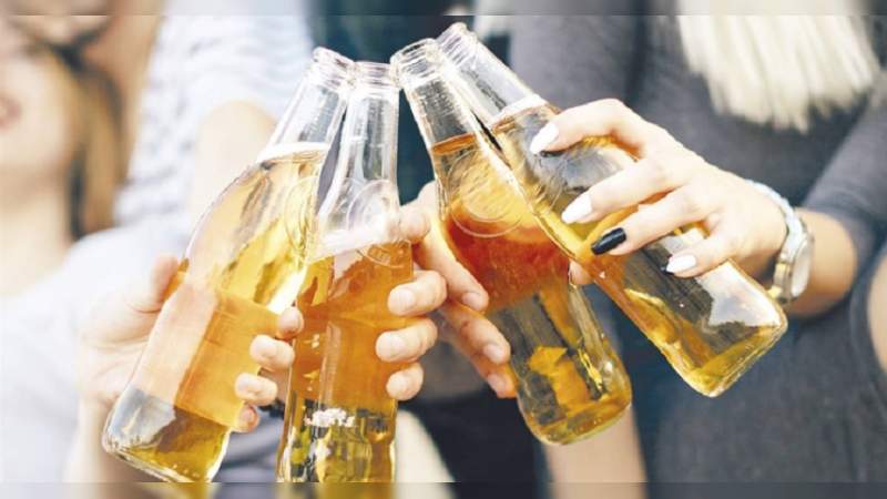 Uso nocivo de bebidas alcohólicas, asociado con más de 200 problemas de ...