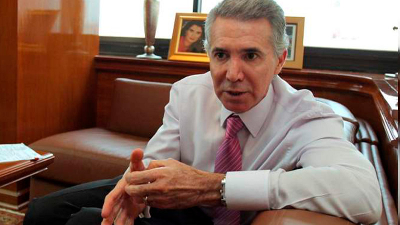 Roberto Madrazo cuestiona a la ministra Esquivel, "Cómo es que su tesis ...