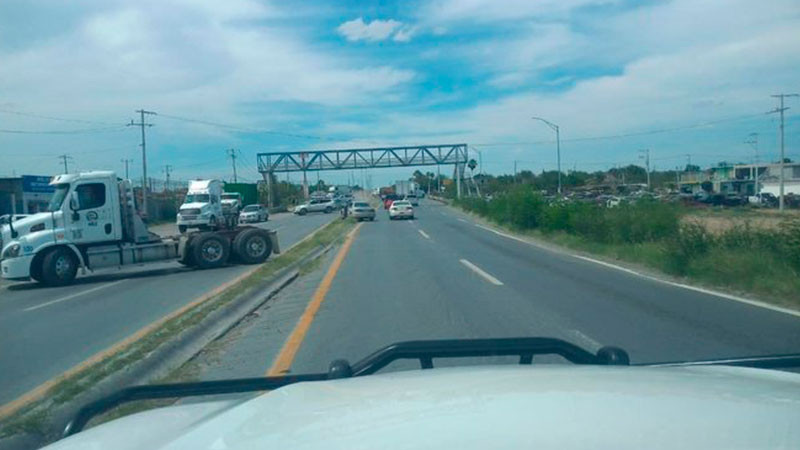 Jueves violento en Nuevo Laredo; se registra balacera y bloqueos