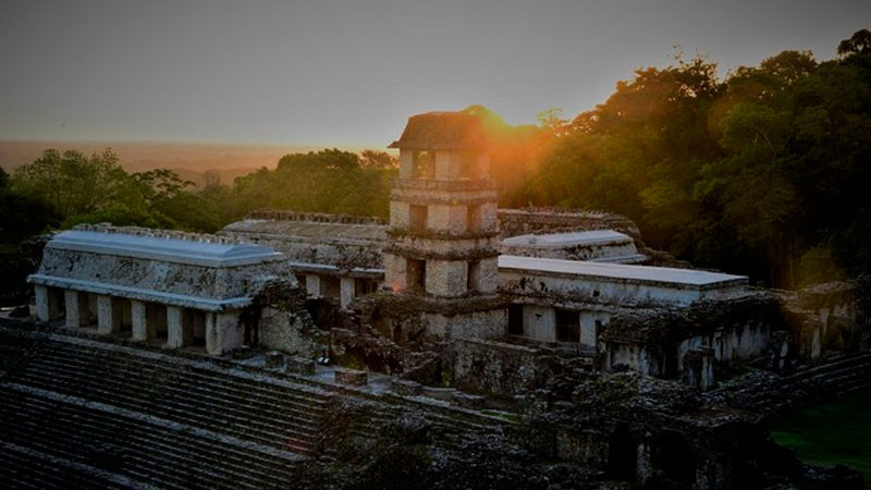Concluido, Centro de Atención a Visitantes en Palenque