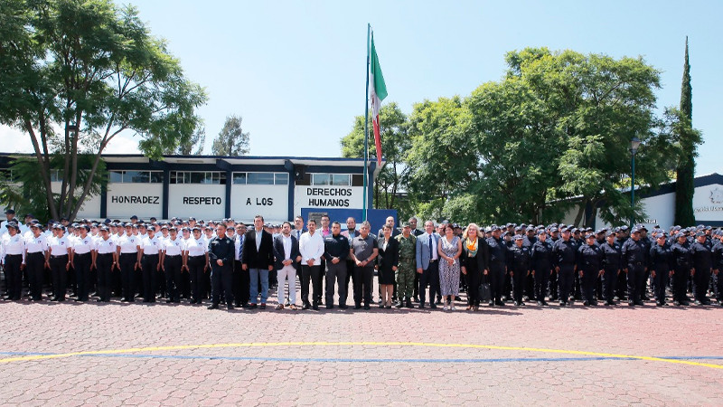 Se gradúan 379 cadetes del IEESSPP Morelia