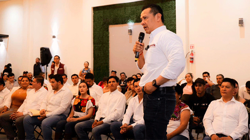 Conservadores estancaron a México durante 80 años: Torres Piña
