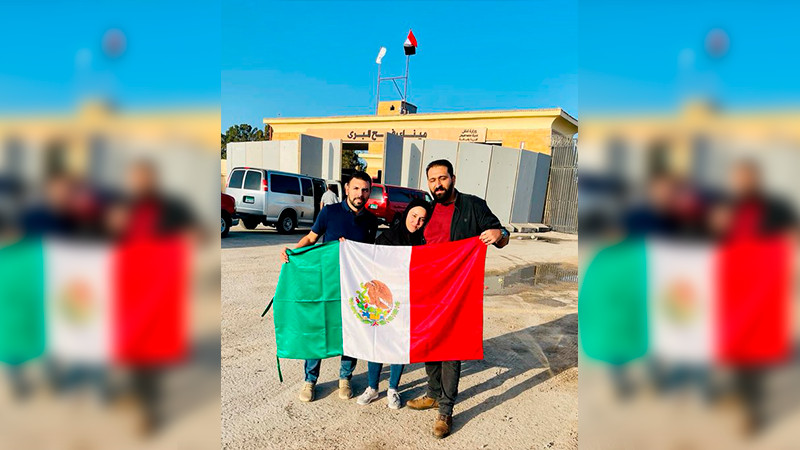 Bárbaro Lango, doctora mexicana logra salir de Gaza hacía Egipto