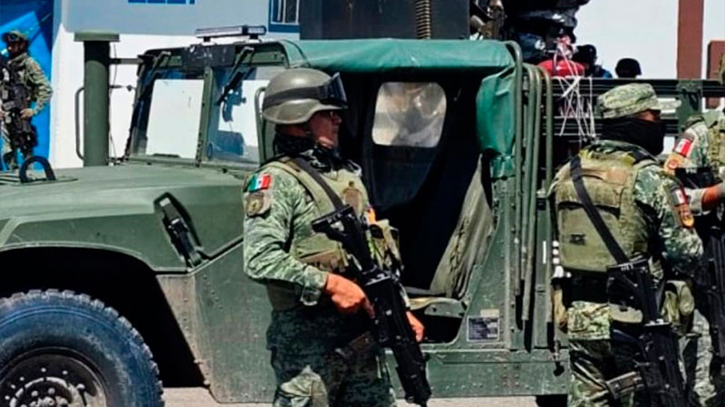 Comando armado irrumpe en empresa de asfalto en Salamanca, Guanajuato