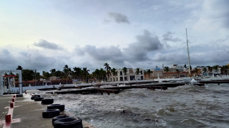 Desaparecen cuatro pescadores en Puerto Progreso, Yucatán, tras impacto ...