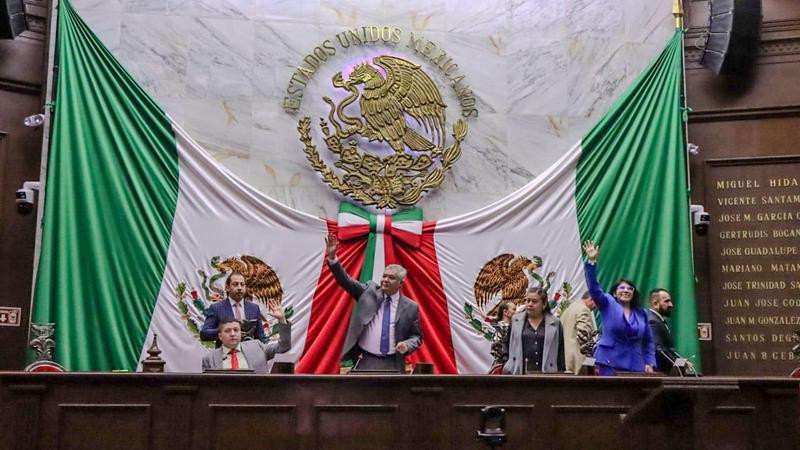 Michoacán el primer Estado con reforma constitucional local en materia ...