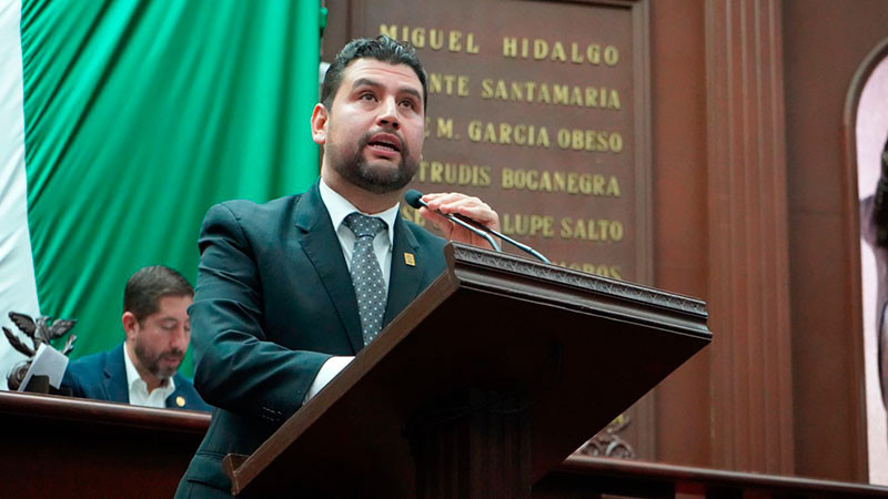 Octavio Ocampo reitera su compromiso con la comunidad migrante de ...