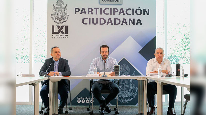 Aprueba Comisión de Participación Ciudadana, declarar e inscribir con letras doradas la leyenda ...