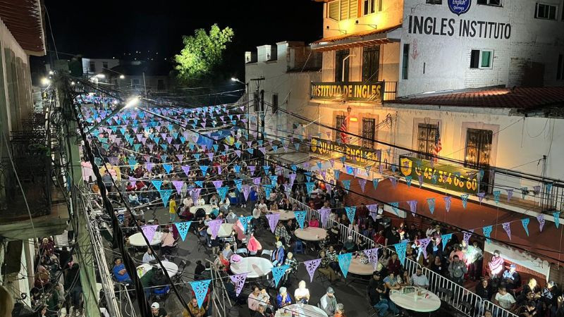 Éxito total en Quiroga, más de 3 mil personas celebran a las mamás en ...