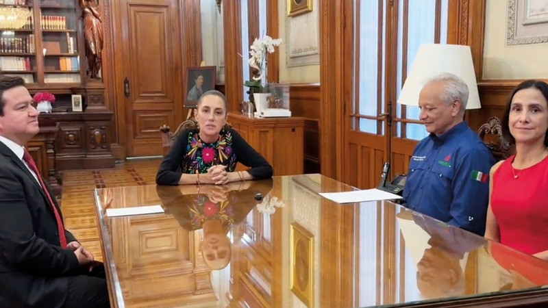 Sheinbaum anuncia salida de Víctor Rodríguez de Pemex; Juan Carlos ...