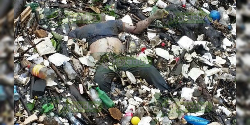 Hallan cadáver putrefacto en Uruapan