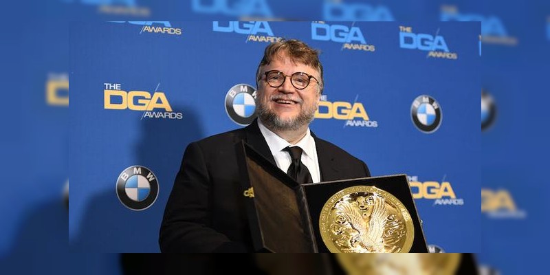 Guillermo del Toro se lleva el premio a mejor director en los DGA