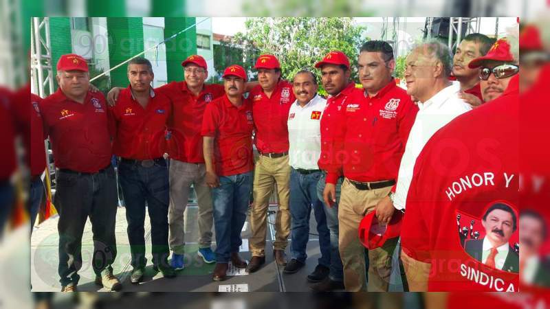 Trabajadores mineros apoyan candidatura de Enoc Tafolla en Lázaro Cárdenas