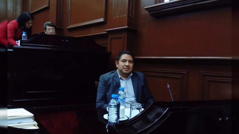 Regresa Francisco de Jesús Cedillo a la bancada de Morena