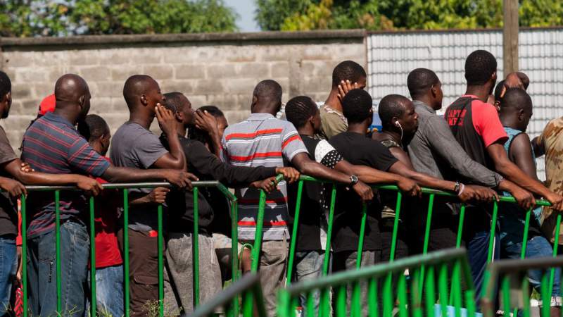 Migrantes intentan amotinarse nuevamente en Tapachula