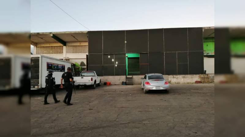 Un Muerto Y Dos Heridos Luego De Que Sicarios Irrumpen En Bodega De La